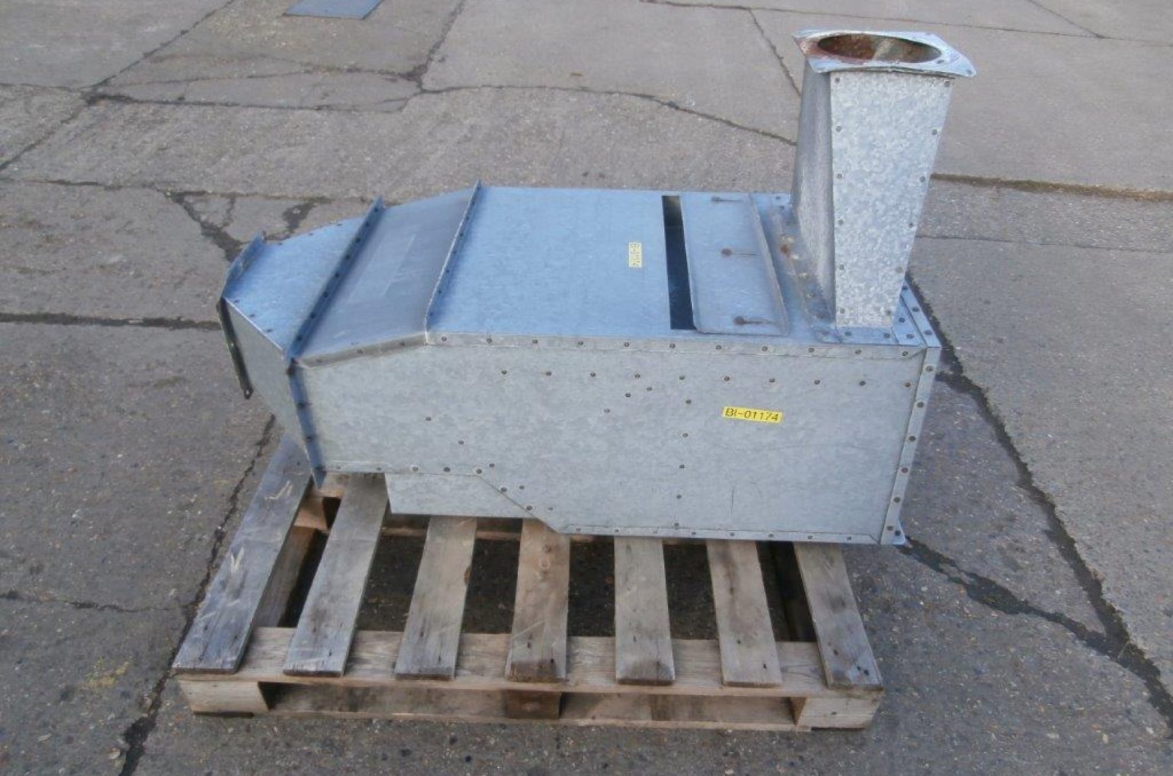 HO9 PRE-CLEAN Outlet adapter - Doubleday Group