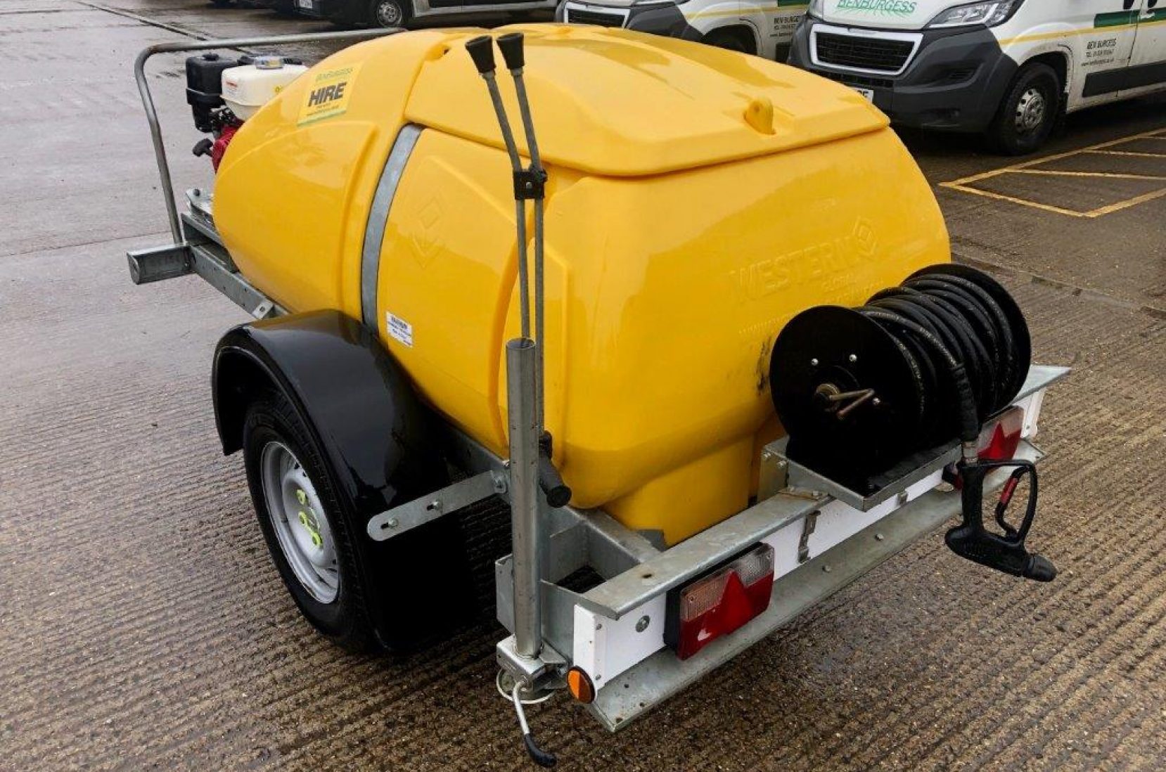 COMMANDO 4000P BOWSER WASHER - Doubleday Group