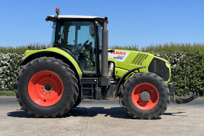 ARION 620 TRACTOR - Doubleday Group