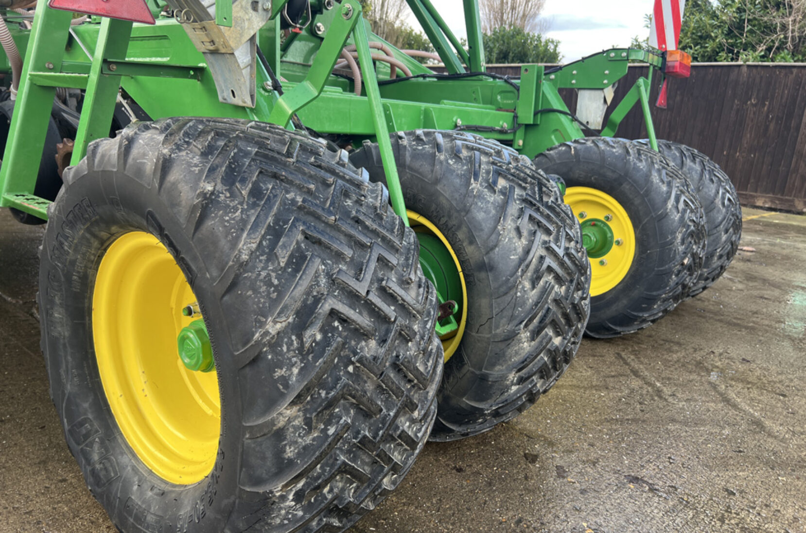 750A SEED DRILL - Doubleday Group