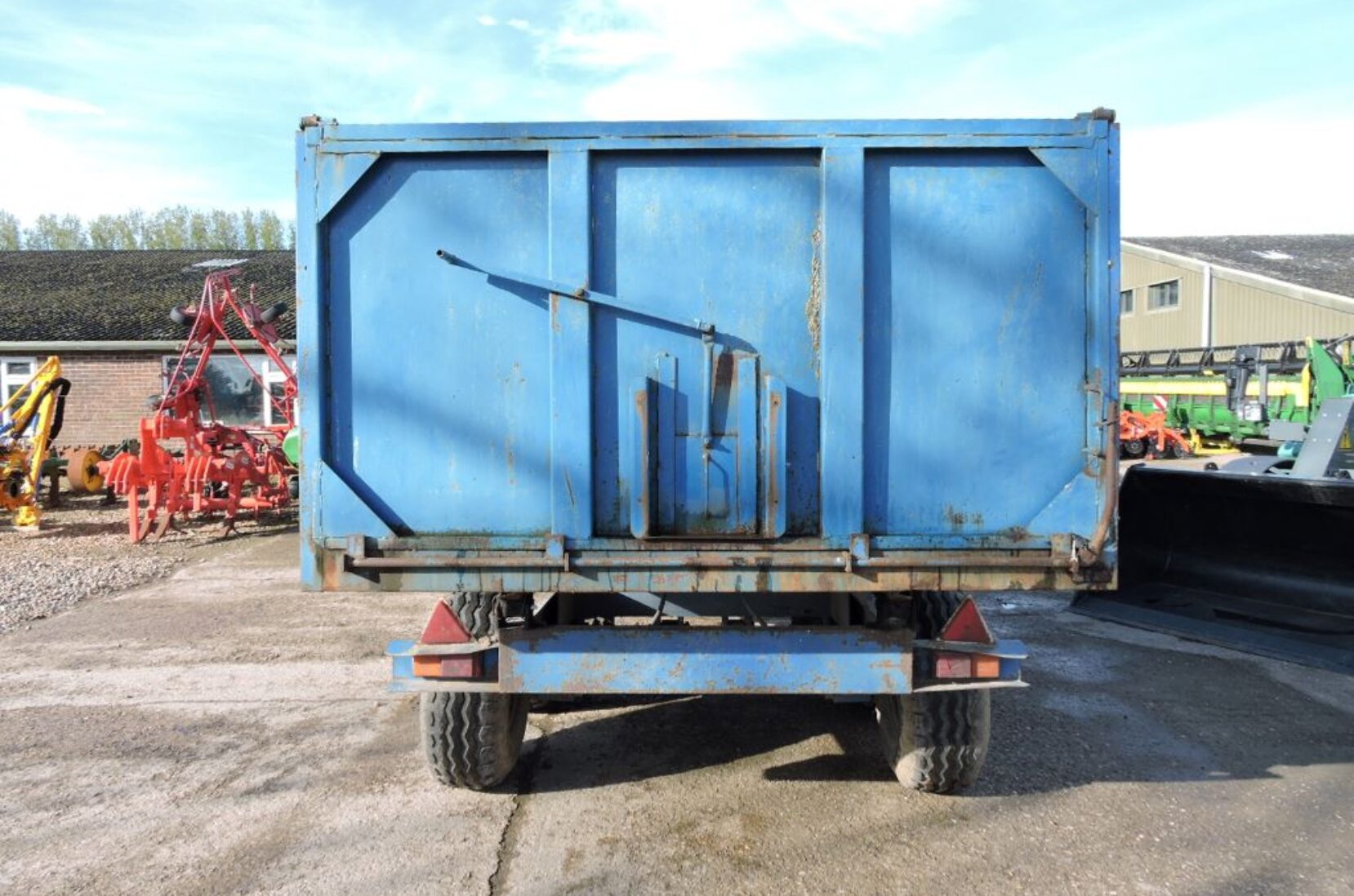 10 TONNE TRAILER - Doubleday Group