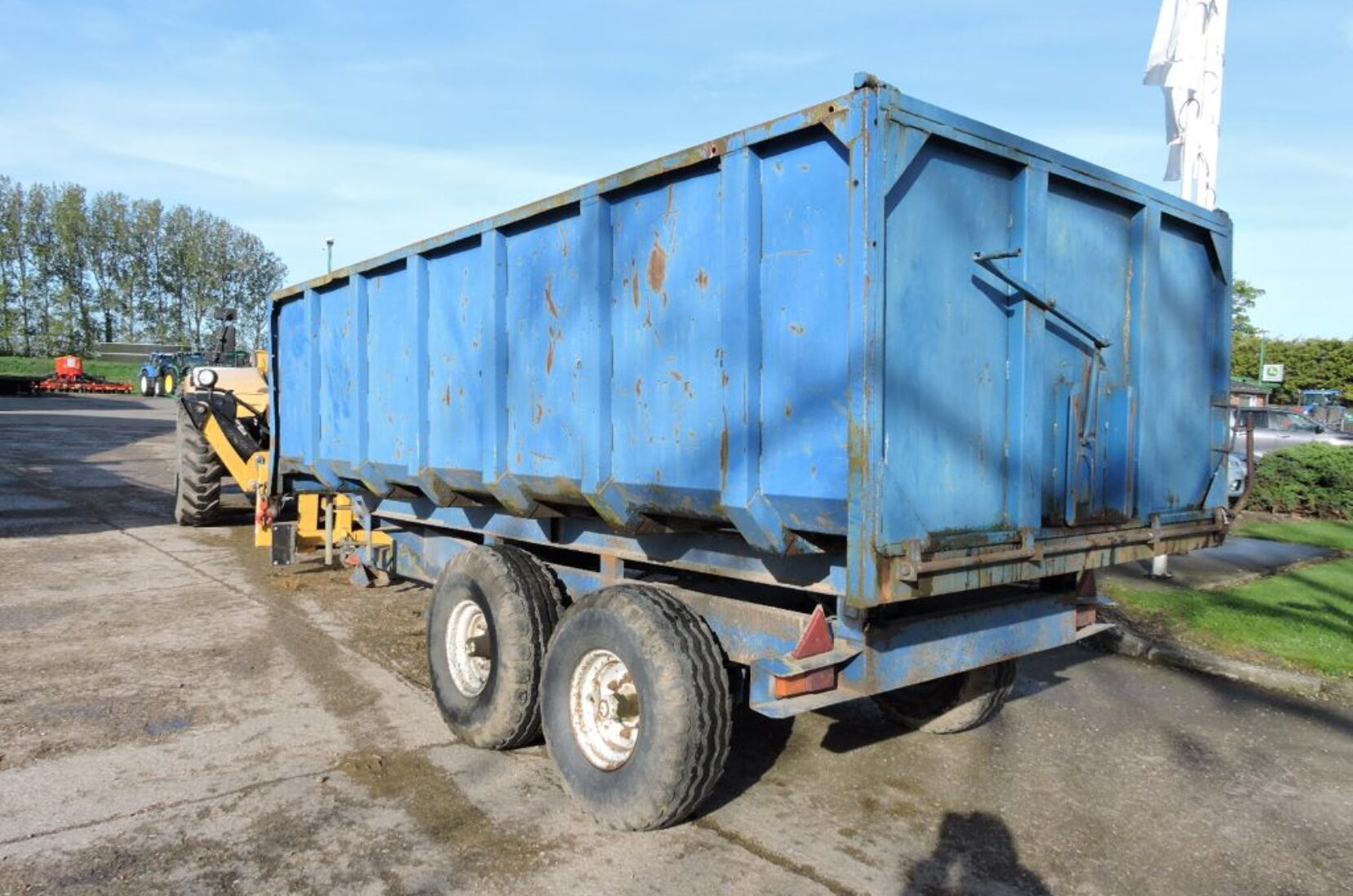 10 TONNE TRAILER - Doubleday Group