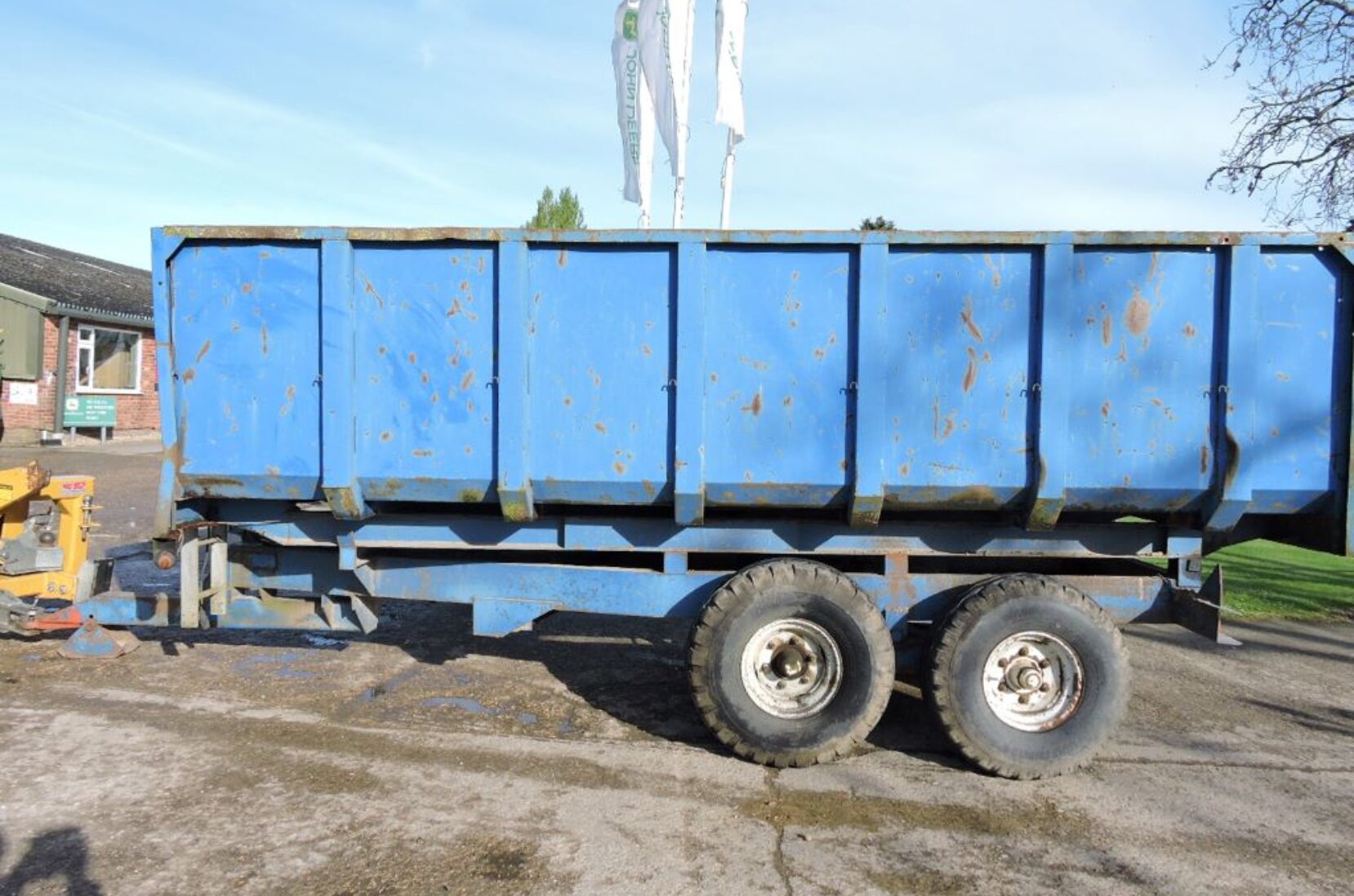 10 TONNE TRAILER - Doubleday Group
