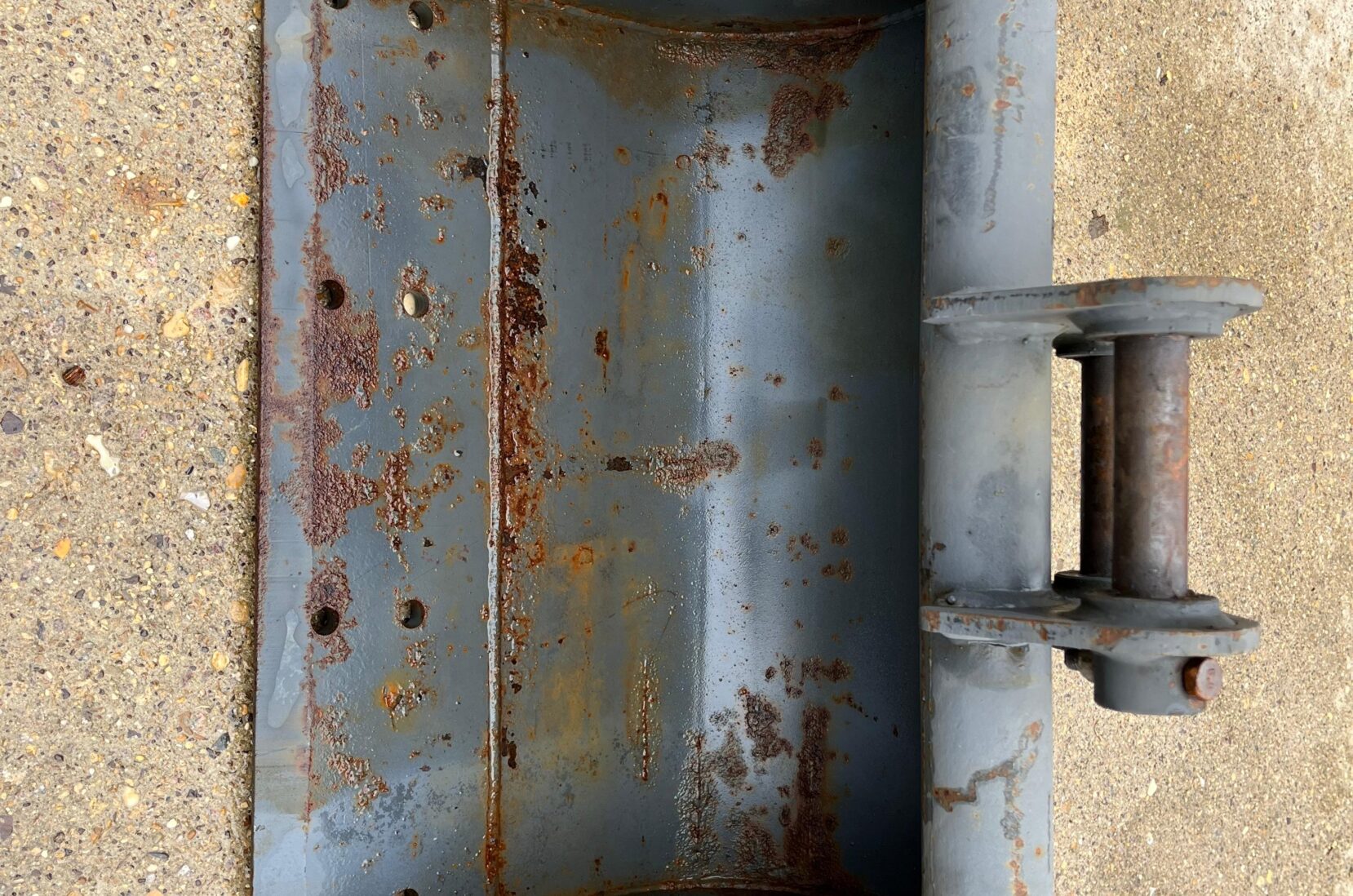 BUCKET DIGGER BUCKETS - Doubleday Group